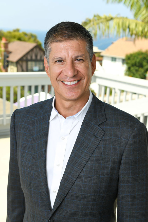 Team – Corner Escrow